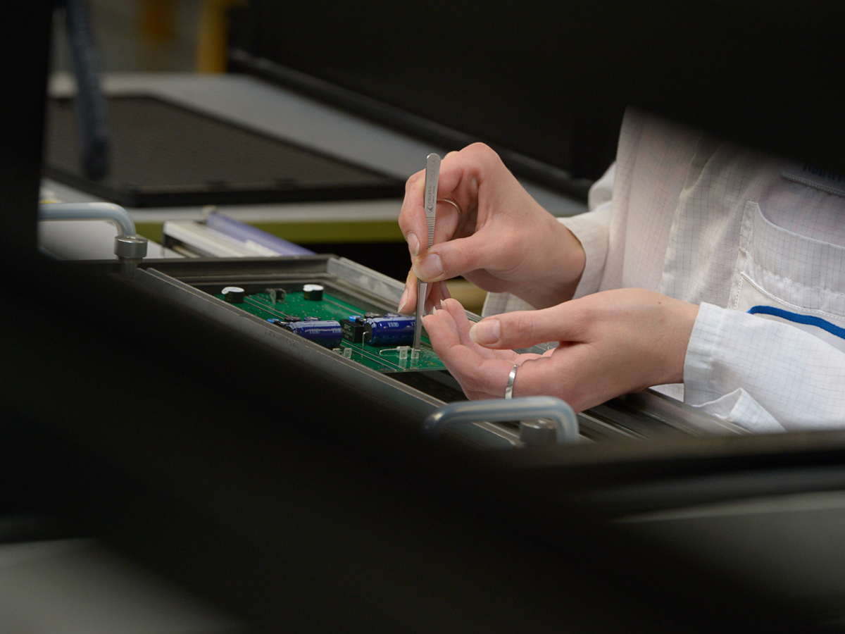 THT PCB Assembly - One Stop PCBA Manufacturer